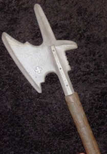 [DEC20] Hellebarden Hilde… | …i den mørke skov